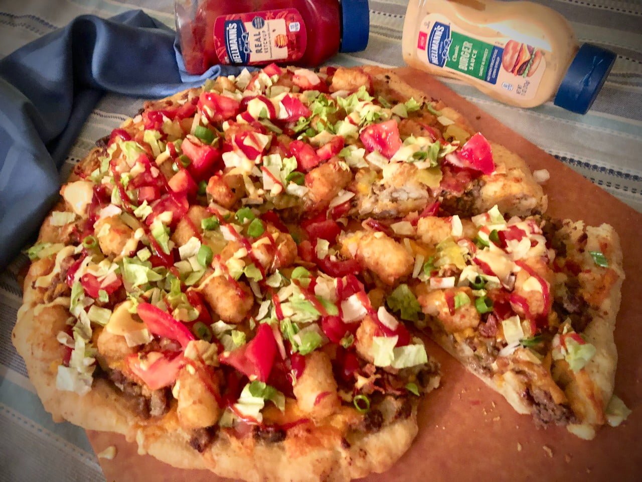 BACON CHEESEBURGER PIZZA PALOOZA - Dish off the Block