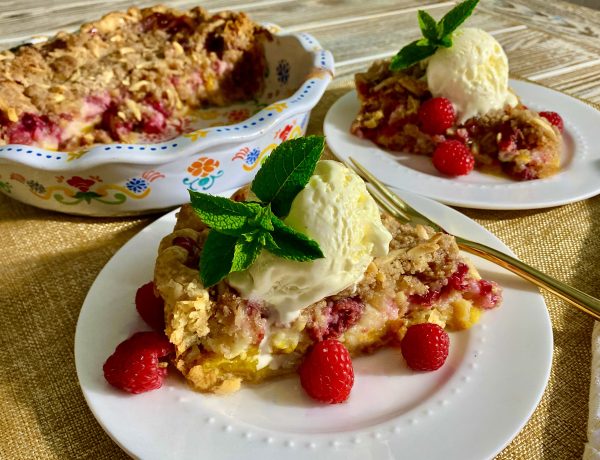 MANGO AND RASPBERRY PIE WITH ALMOND CRUMBLE - Dish off the Block