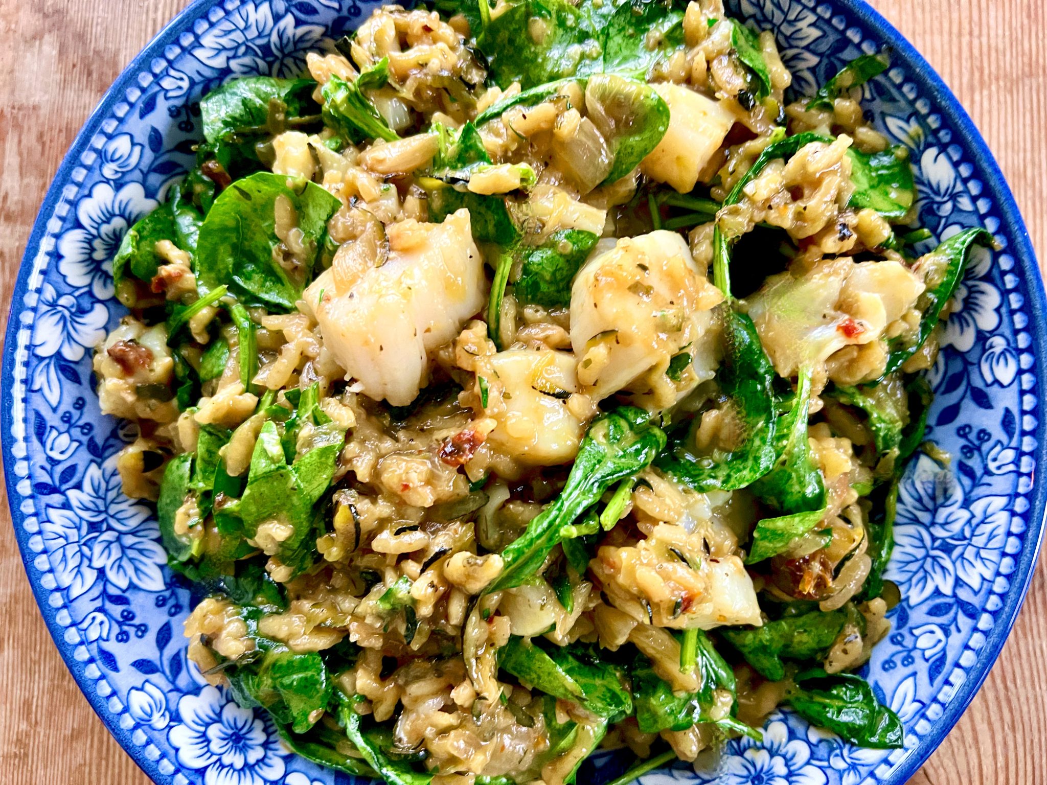 SCALLOP, SPINACH, AND SUN DRIED TOMATO RISOTTO - Dish off the Block