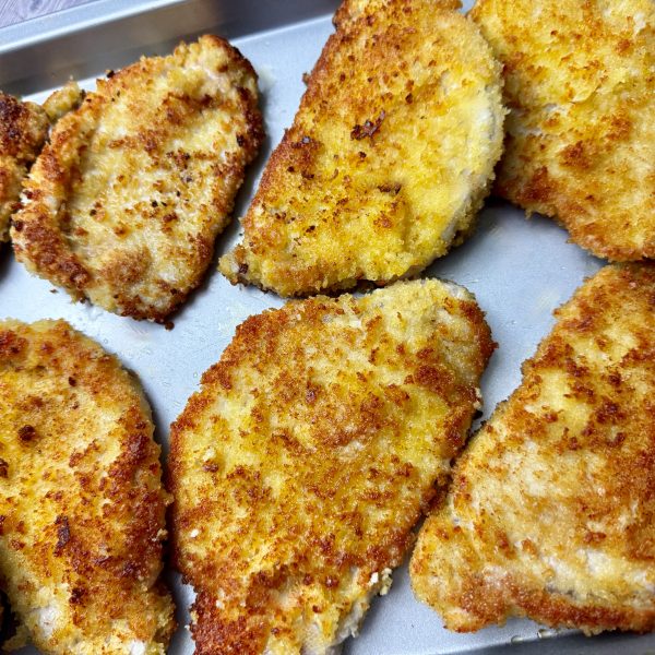 PORK CUTLETS WITH SWEET AND SPICY BANANA PEPPER APPLESAUCE - Dish off ...